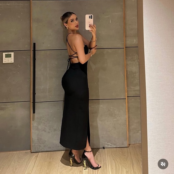 Zara | Dresses | Zara Black Backless Dress | Poshmark